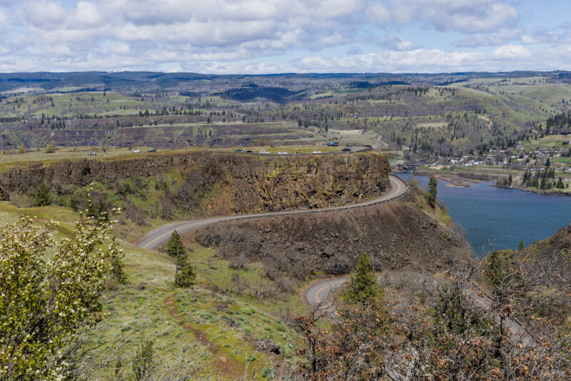 Columbia Gorge Adventure Session at Wahclella Falls - overlandelopements.co