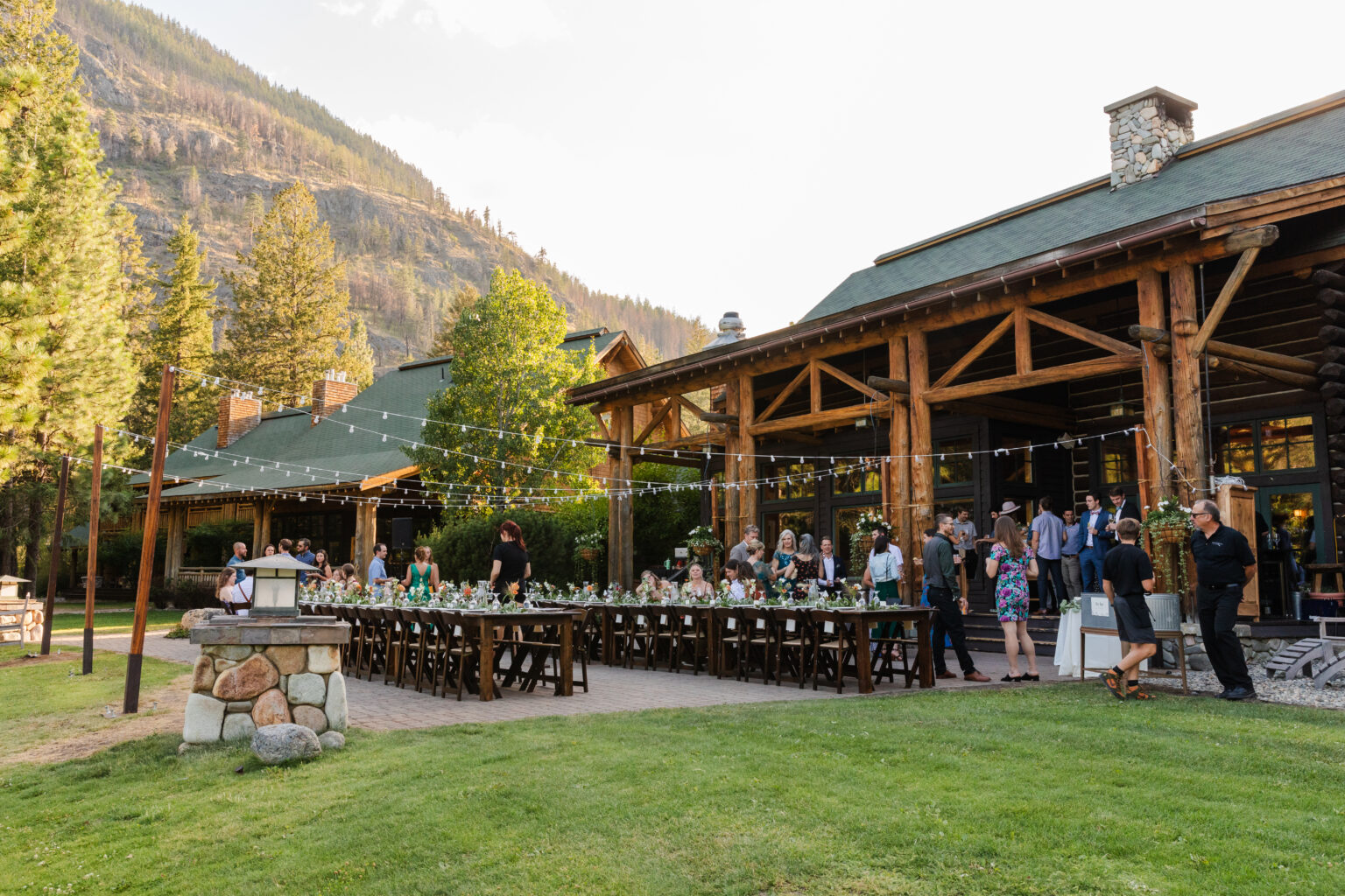 35 Stunning Pacific Northwest Wedding & Elopement Venues [2025 Edition ...