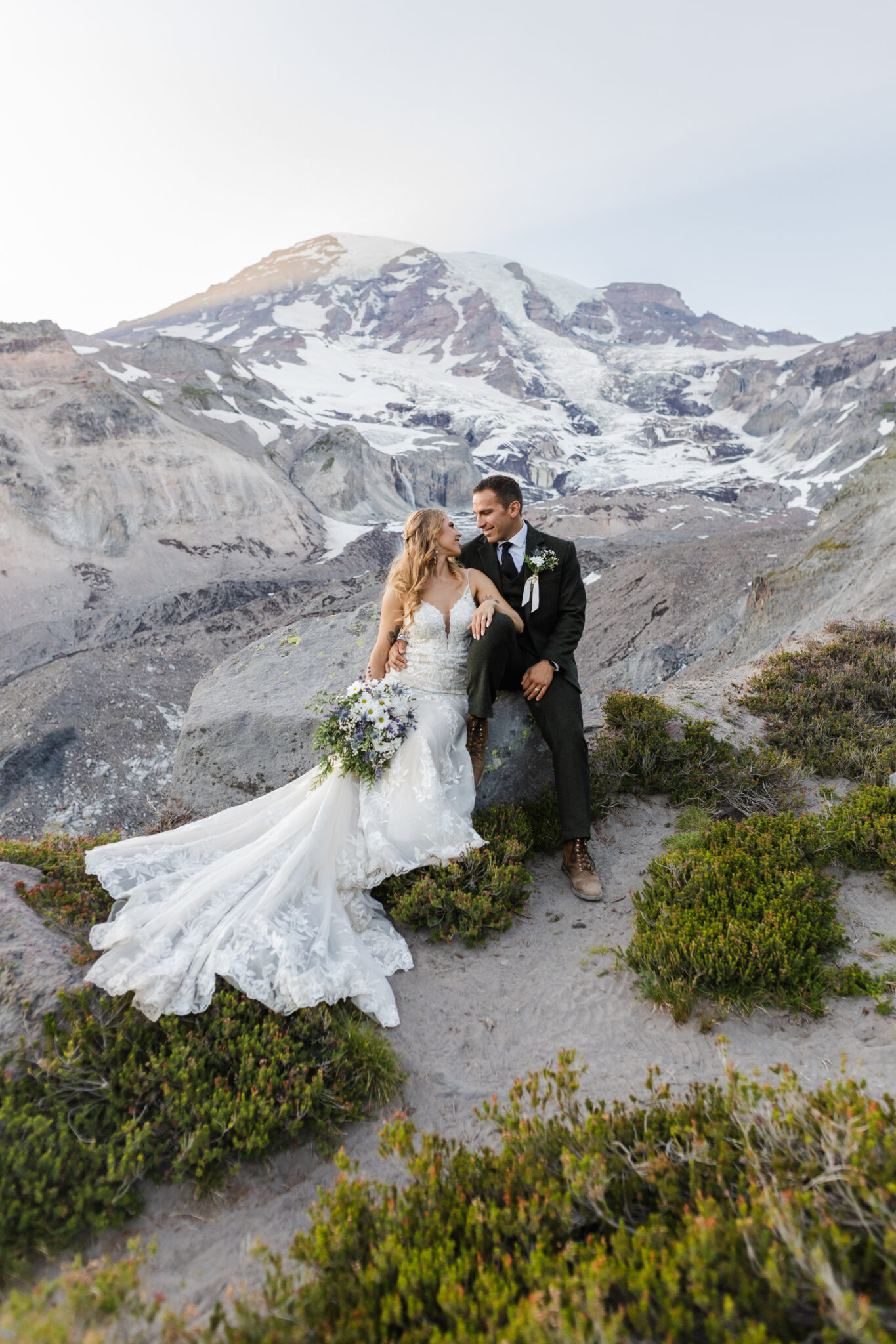 How to Elope: Comprehensive Elopement Planning Guide ...